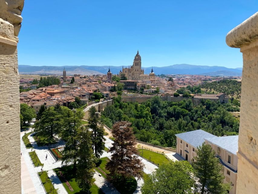 Segovia: Private City Walking Tour with Alcázar of Segovia - The Itinerary in Detail