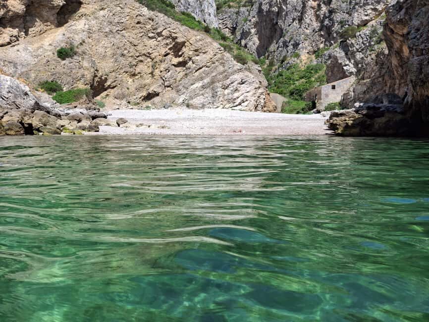 Sesimbra: Boat Tour to Hidden Natural Gems w/local fisherman - In-Depth Breakdown of the Itinerary