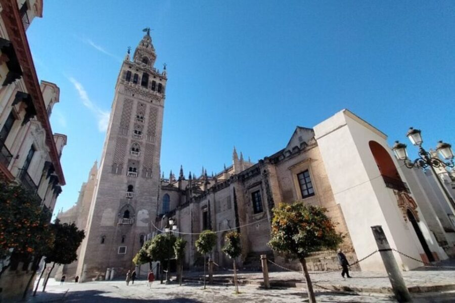 Seville: Private Guided City Walking Tour - A Closer Look at the Tour Experience