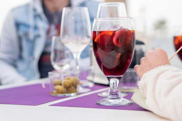 Seville: Sangría and Spritz Cocktail Workshop with Tapas - FAQ