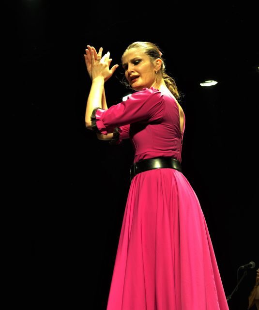 Seville: very intimate flamenco show at Casa Flamenco Azahar - The Experience: Performance and Atmosphere