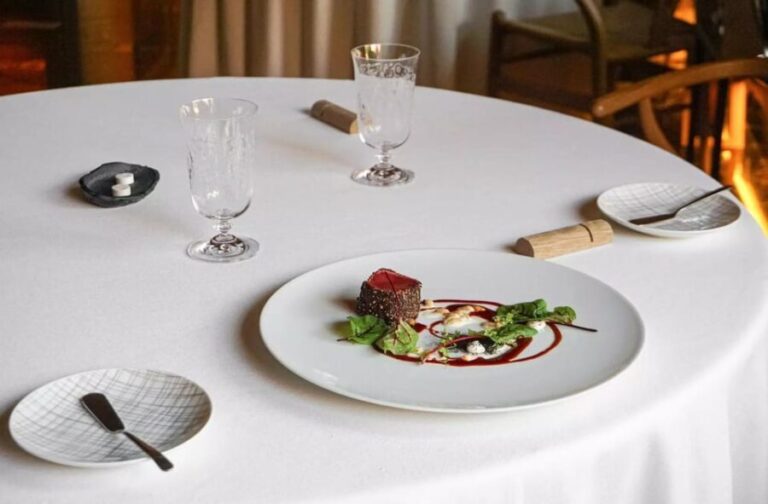 Seville with a Michelin Chef: Gastronomic Tour around Secret Corners - The Reality Check: What Recent Reviews Reveal