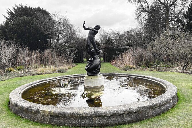 SHERLOCKTRAIL: A Sherlock Holmes Mystery (Self-Guided Walk) - What to Expect During Your Walk