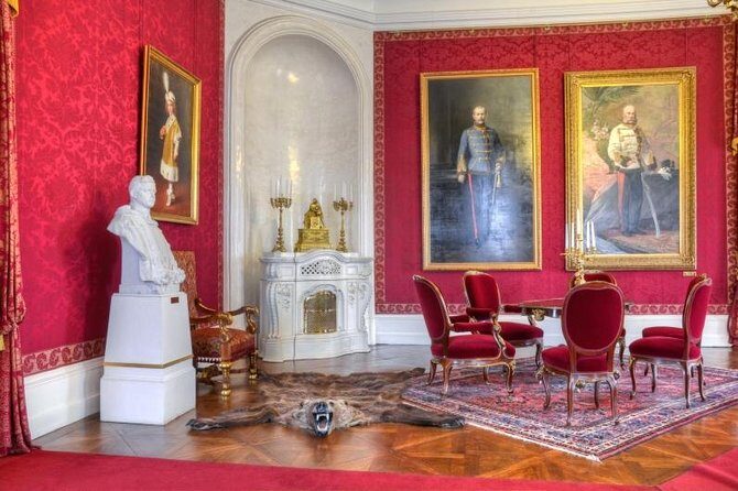 Sisi's Royal Palace Tour with Hotel pickup & Cake in Palace Café - Deep Dive: What Makes Gödöllő Palace Special?