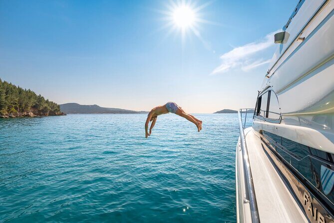 Small group tour by premium yacht to Elaphite Islands - What’s Included and What’s Not