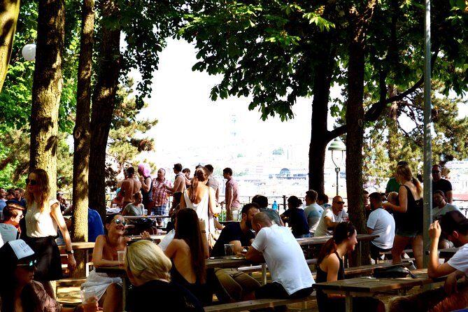 Sunny Beer garden tour - What Makes This Tour Stand Out?