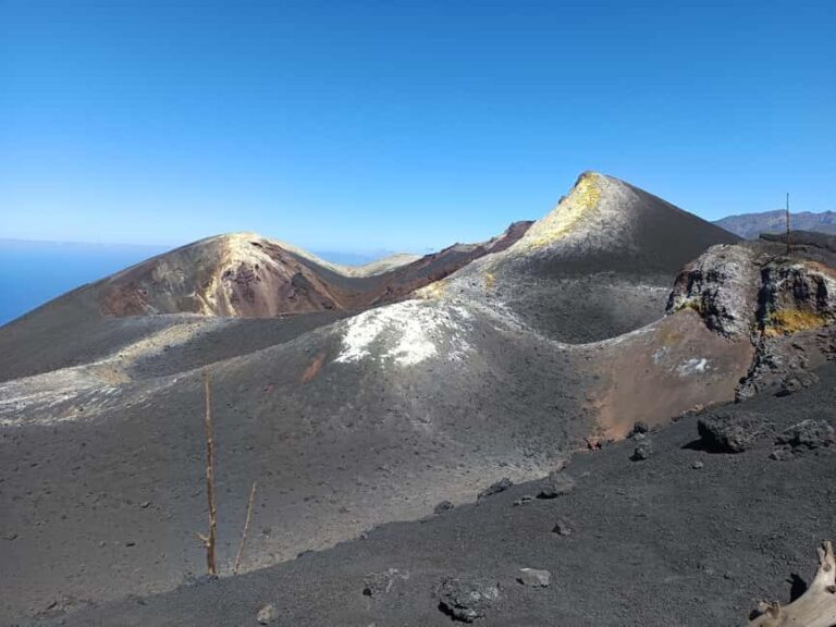 Tajogaite Volcano and Cueva de las Palomas: a geological tour. - FAQ