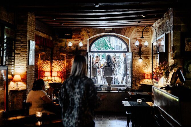 Tapas & Paella Experience | 3 Local places | Meet Travelers - The Experience: Atmosphere, Guides, and Value