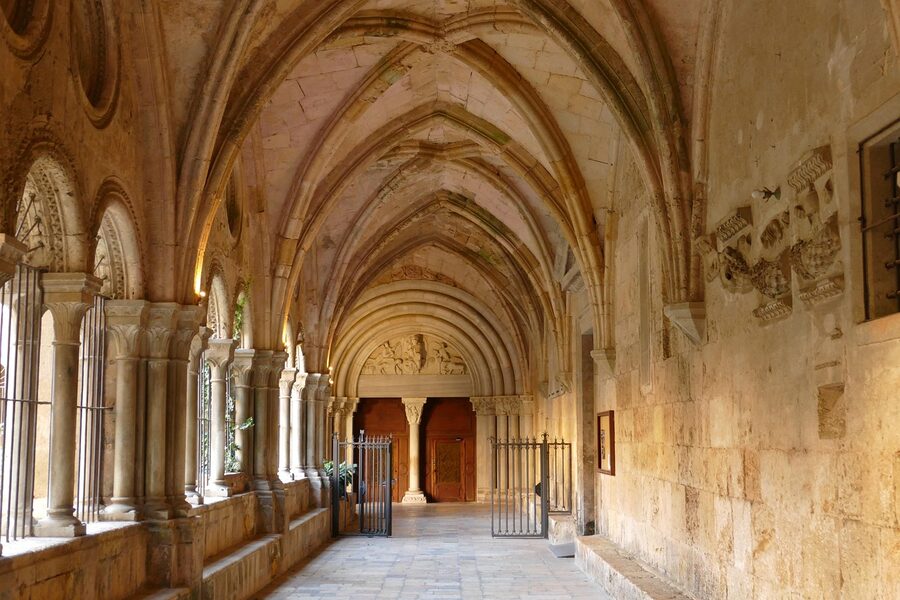 Cloister arcade at Tarragona Cathedral