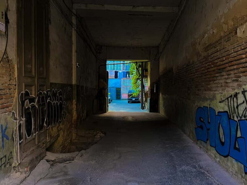 Tbilisi: Hidden Backyards Guided Tour - A Closer Look at the Itinerary