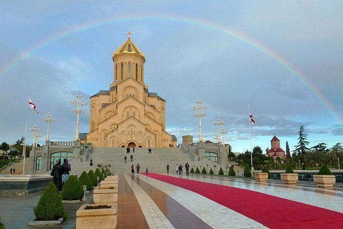Tbilisi transfer with stops in Haghpat, Sanahin to or from Yerevan - Who Is This Tour Best For?