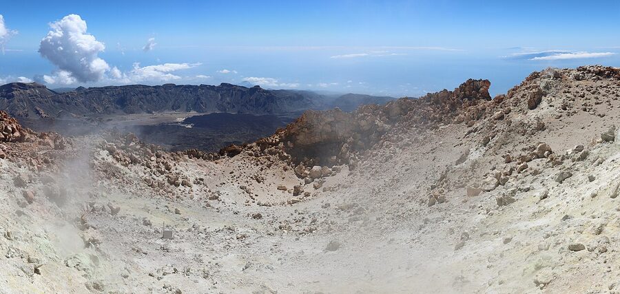 Sulphur fumes at Mount Teide summit