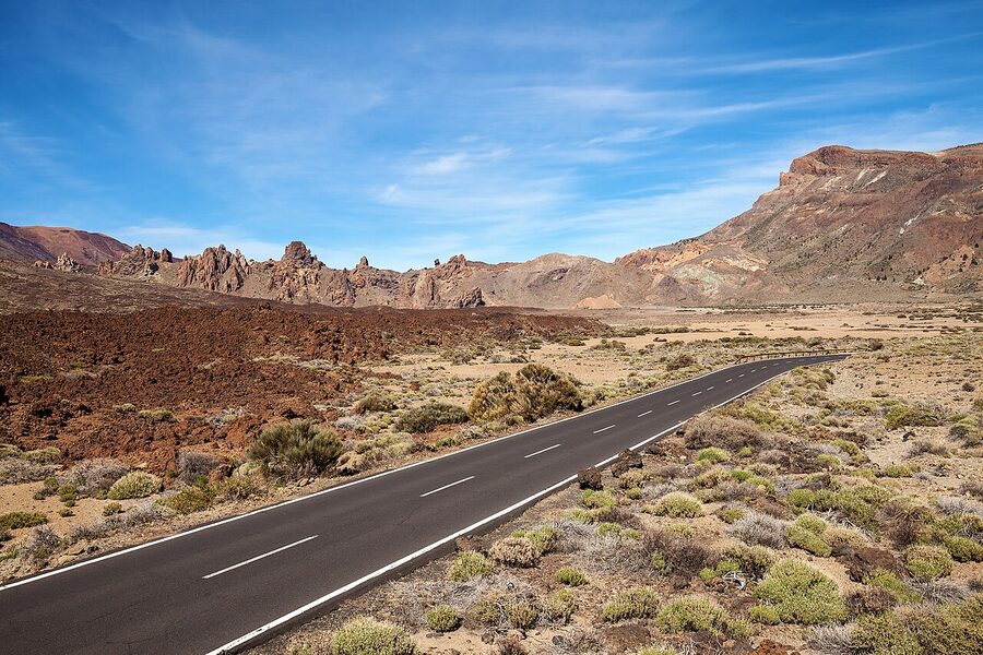 TF-21 road through the Las Cañadas caldera