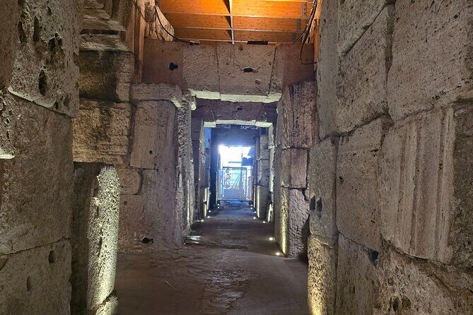 The Path of Gladiators. Underground Exclusive Tour - Who Will Love This Tour?