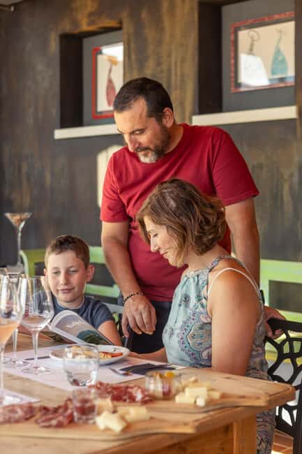 THE TRADITIONS OF VALPOLICELLA: WINE, EXTRA VIRGIN OLIVE OIL, AND HONEY TASTING - What Makes This Tour Stand Out?