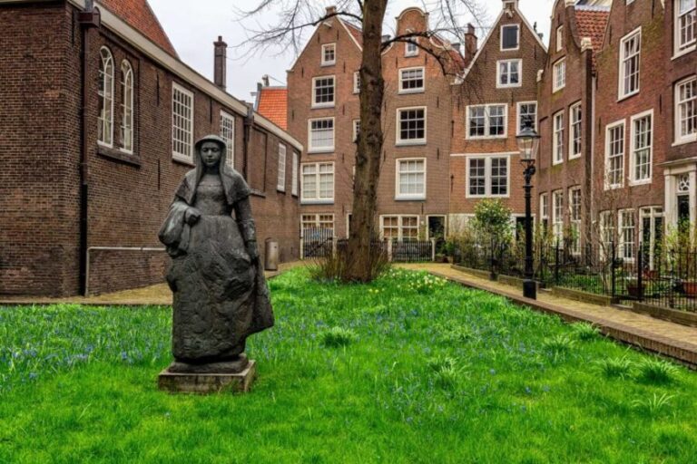 The True Story of Anne Frank's Diary Private Guided Tour - The Value of Guided Personalization