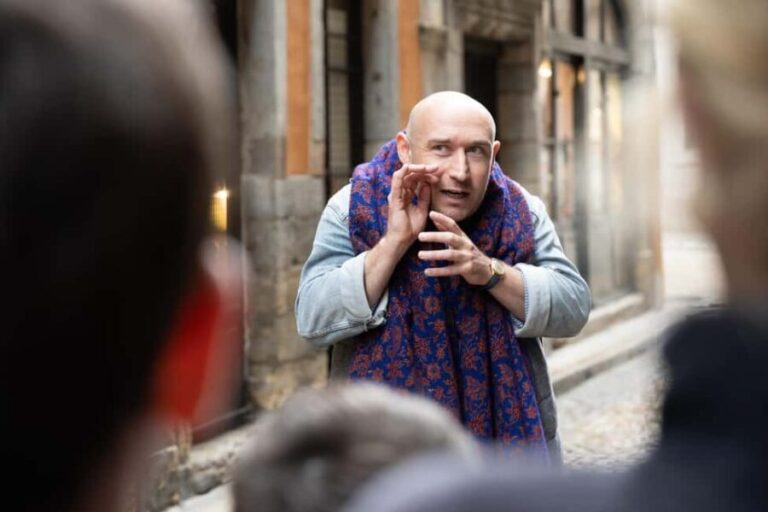 Theatrical visit of the Vieux-Lyon in French - Who Will Love This Experience?