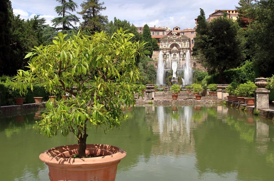Water features and pools at Villa d'Este in Tivoli