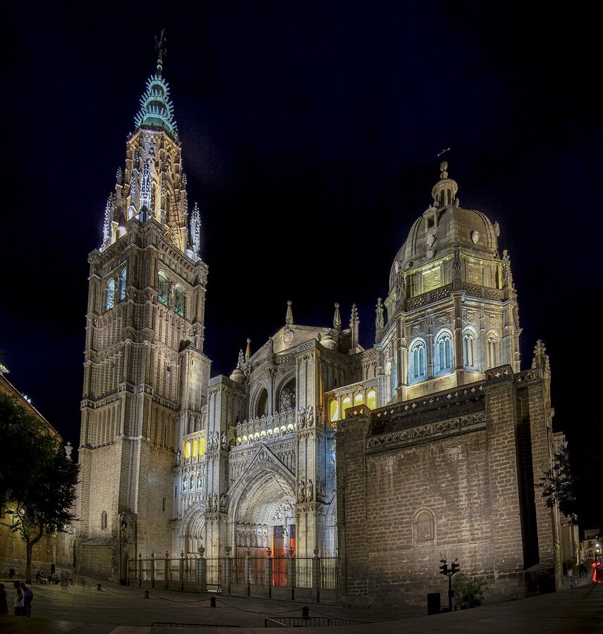 Toledo Cathedral exterior at night