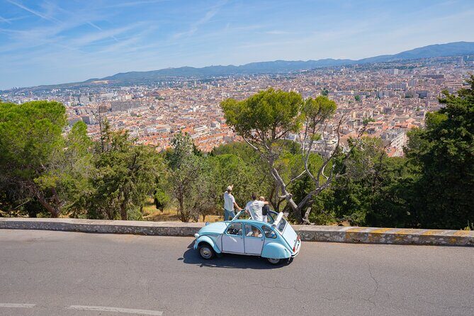 Tour Marseille highlights by private vintage Citroen - What to Expect During the Drive