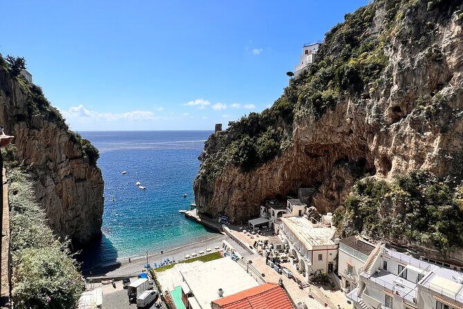 Tours on the Coast: Ravello, Amalfi and Positano in One Day - Exploring Ravello