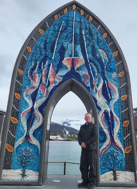 Tromsø: Arctic Cathedral and Tromsø Treasures walking tour - A Closer Look at the Itinerary
