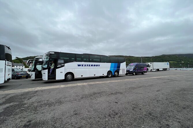 ULLAPOOL PORT Cruise Ship Tour, Ardvreck Castle, Rocks & More - Transportation and Group Size