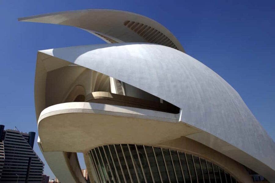 Valencia: Ticket to the Palau de Les Arts with brochure - The View from Above: Gardens and Perspectives