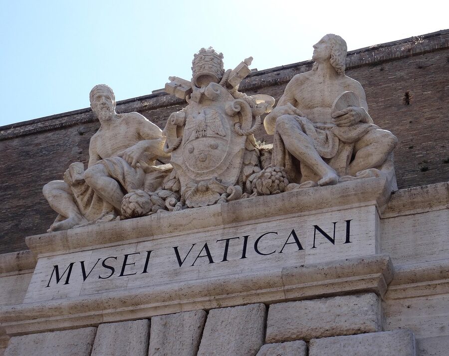 Vatican Museum sculpture gallery Pio Clementino Rome