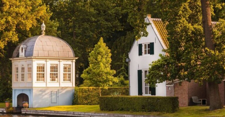 Vecht River: Private Tour sightseeing Cruise with diner - The Itinerary Breakdown: What to Expect at Every Step