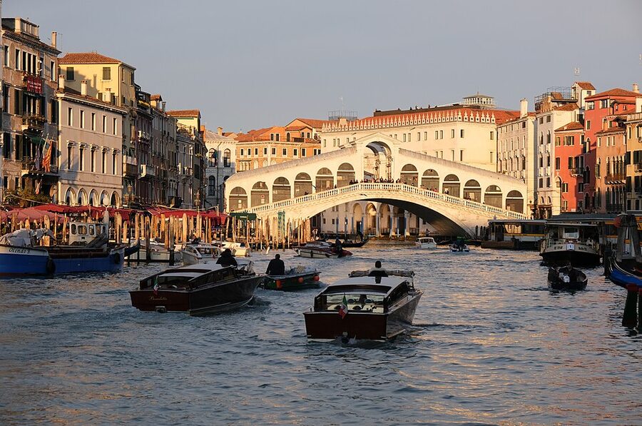 The Rialto Bridge spanning the Grand Canal in Venice