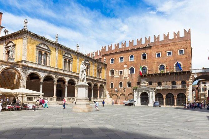 Verona Small Group Guided Walking Tour: Romeo & Juliet and More - Practical Details & Value