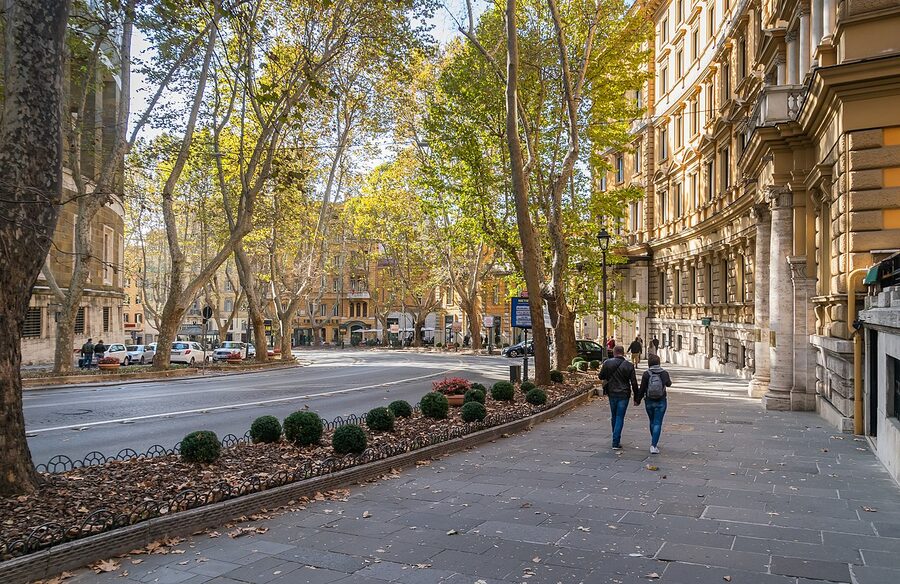 Via Vittorio Veneto in Rome street view