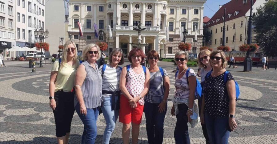 Vienna: Private Day Trip to Bratislava with Hotel Transfers - Analyzing the Value