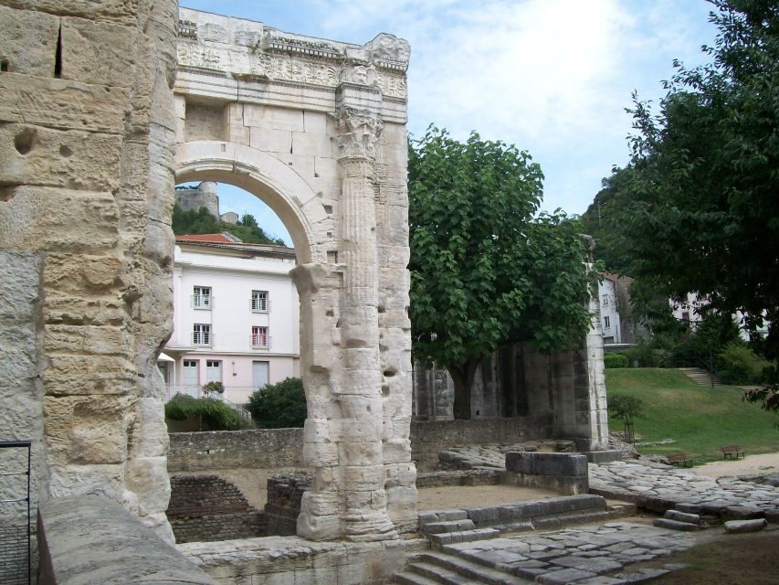 Vienne: Private Walking Tour with Guide - Who Is This Tour Best For?