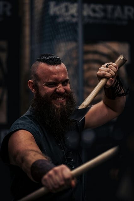 Warsaw: Axe Throwing Experience - The Itinerary and Group Experience