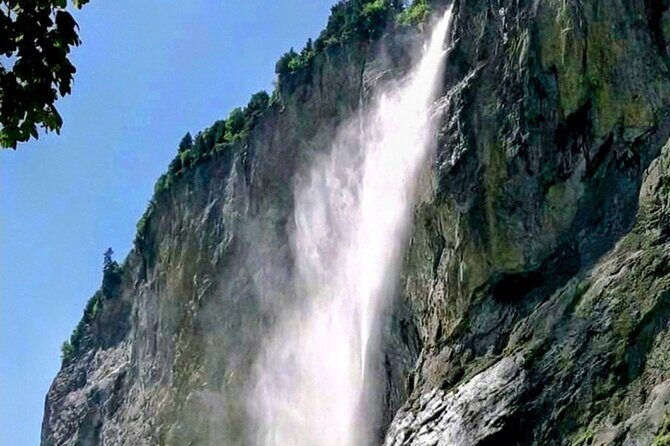 Waterfall Lauterbrunnen CLOY Pier Iseltwald Interlaken Private - What Makes This Tour Stand Out?