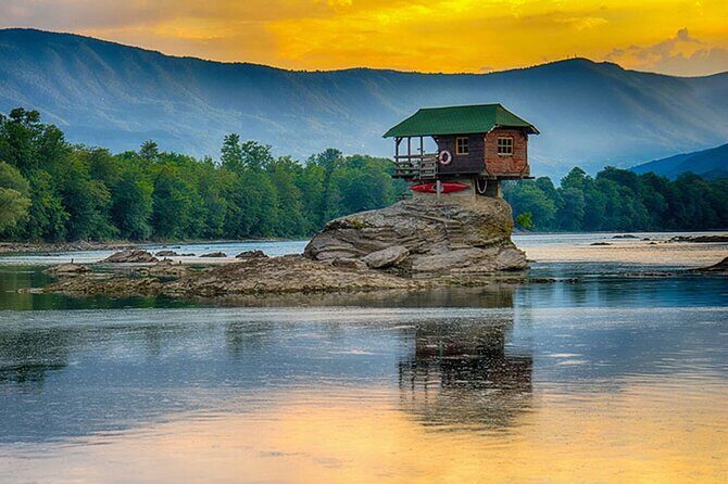 Western Serbia: Drina River House & Mokra Gora (Sargan 8 + Drvengrad) - Transportation and Group Dynamics