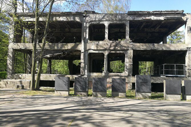 Westerplatte private tour led by Expert-Guide (door to door) - FAQ