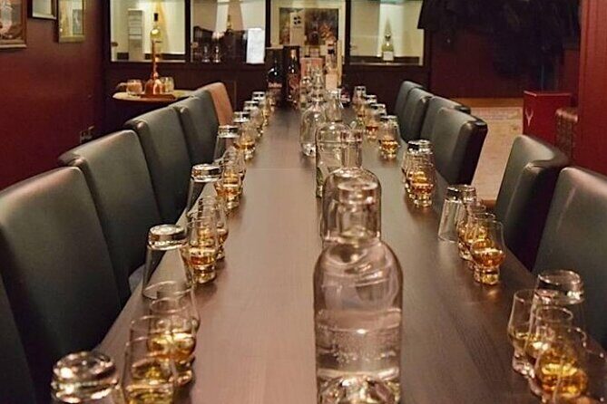 Whisky Tasting at Edinburgh's Award Winning Whiski Rooms - An In-Depth Look at the Whiski Rooms Whisky Tasting