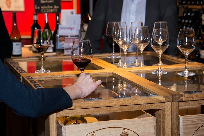 Wine and cheese tasting in Bastille - What to expect from the Bastille wine and cheese tour