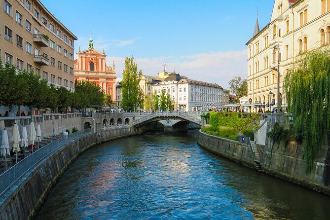Zagreb: Lake Bled & Ljubljana Day Tour with Chocolate Gift - What Makes This Tour Stand Out?